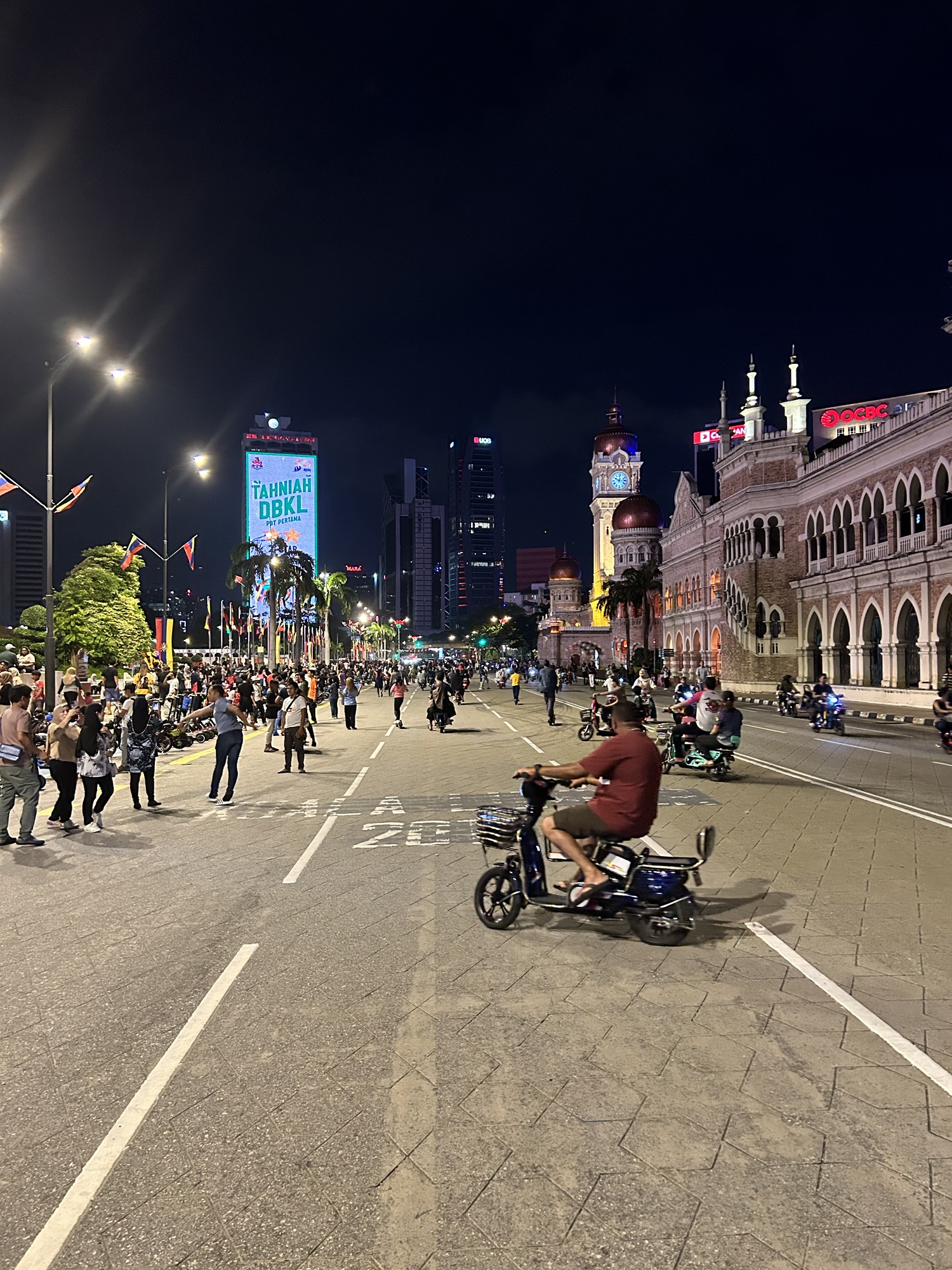 Migration Infrastructure as Post Colonial Cities. – Change Thinker