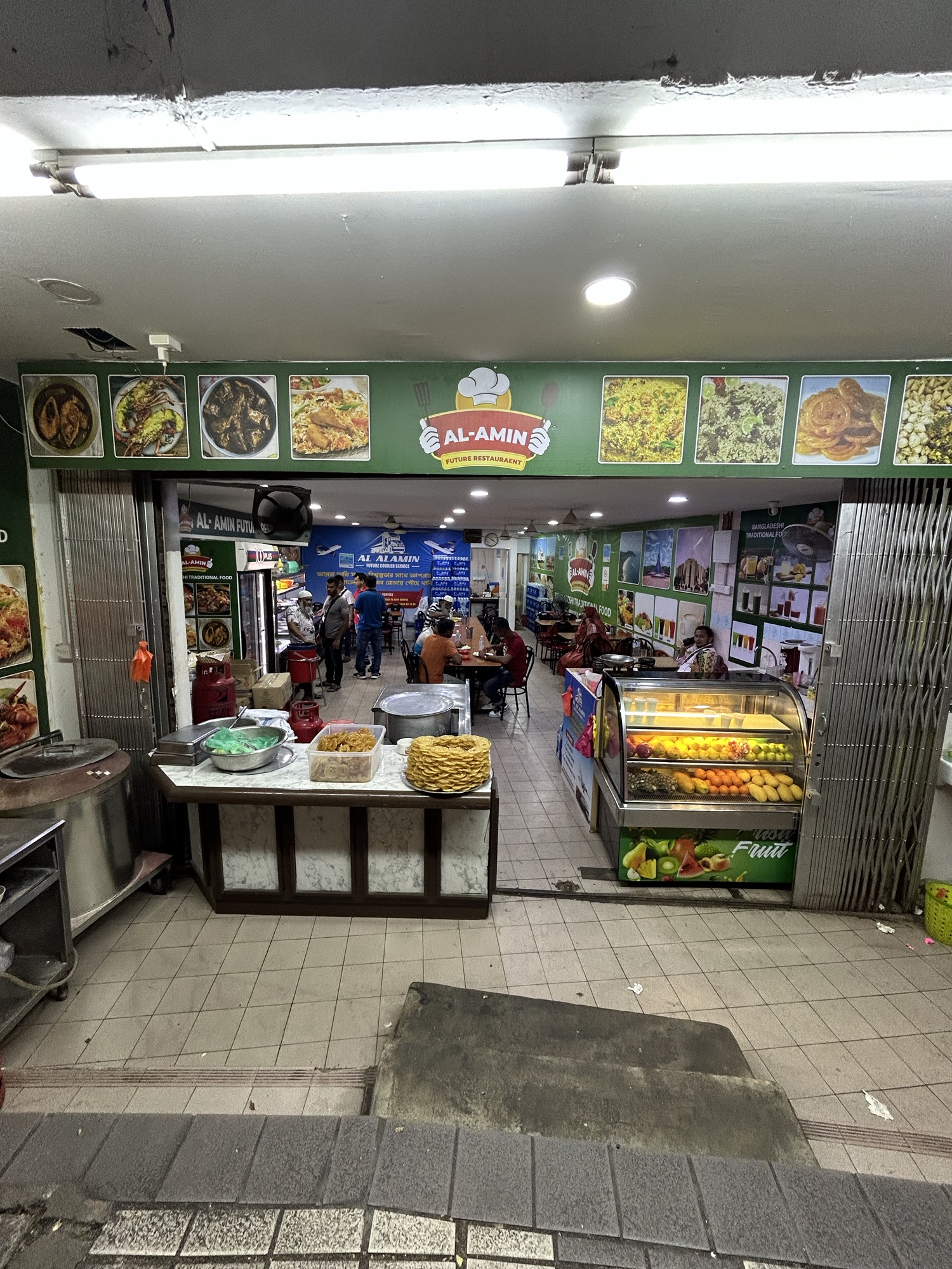 Migration Infrastructure as Post Colonial Cities. – Change Thinker